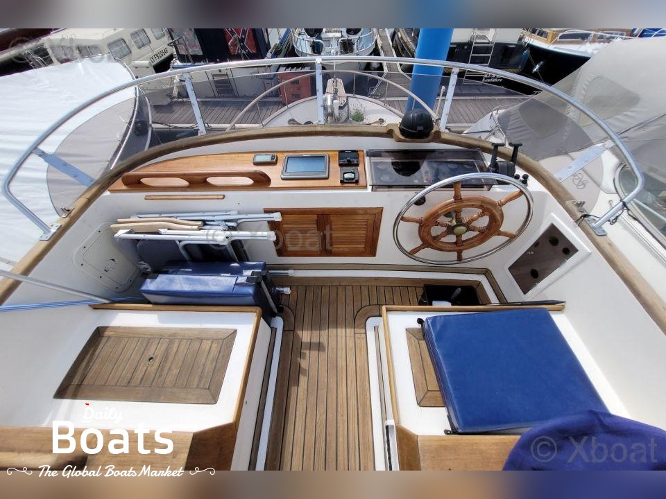 1991 WEST BANK 42 Trawler Meticulous Owner. Carpentry for sale. View ...