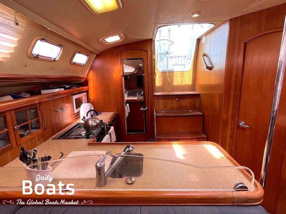 2007 Marlow-Hunter 38 Legend for sale. View price, photos and Buy 2007 ...