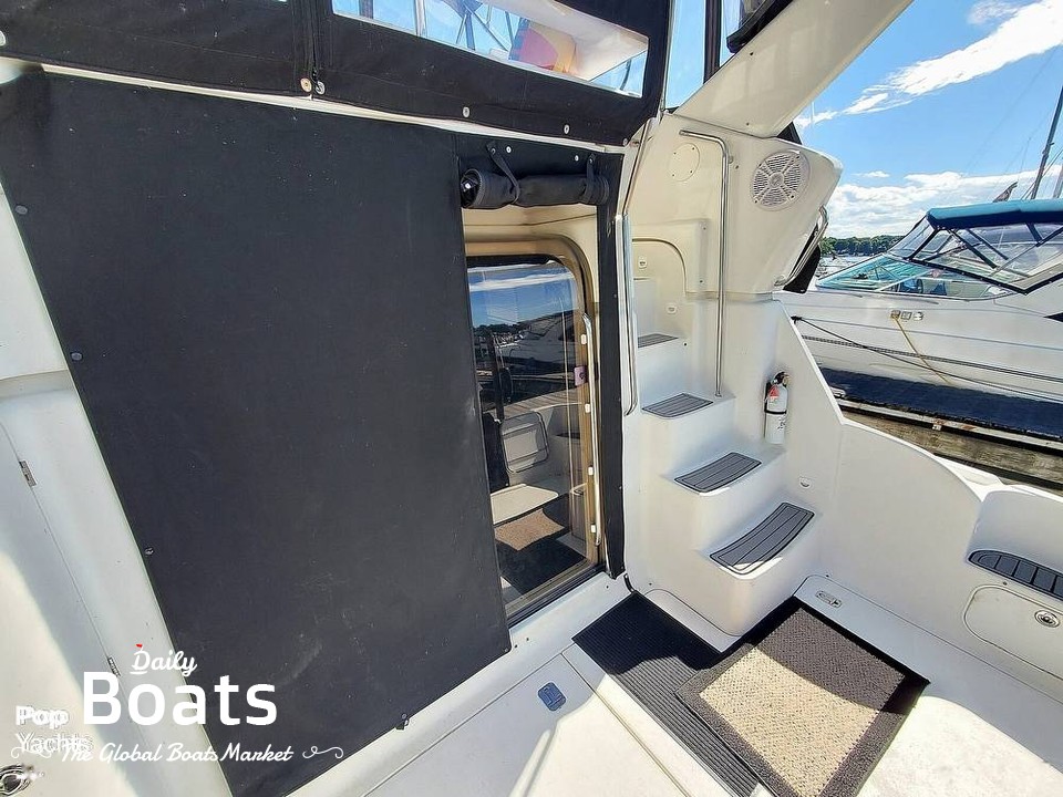 1995 Silverton 362 for sale. View price, photos and Buy 1995 Silverton ...