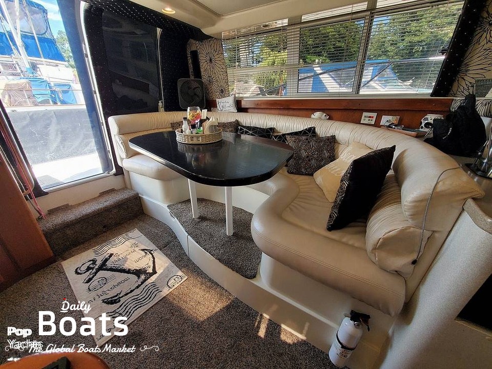 1995 Silverton 362 for sale. View price, photos and Buy 1995 Silverton ...