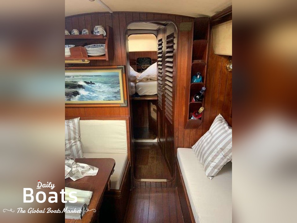 1972 Tyler Boat Company Deb 33 for sale. View price, photos and Buy ...