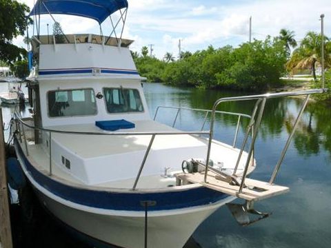 1982 Wellcraft 35 Californian Trawler for sale. View price, photos and ...