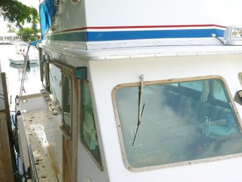1982 Wellcraft 35 Californian Trawler for sale. View price, photos and ...