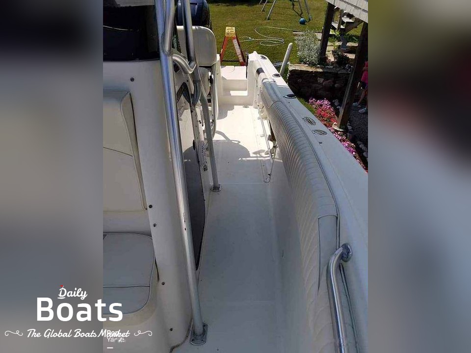 2002 Hydra-Sports 2390 Vector for sale. View price, photos and Buy 2002 ...