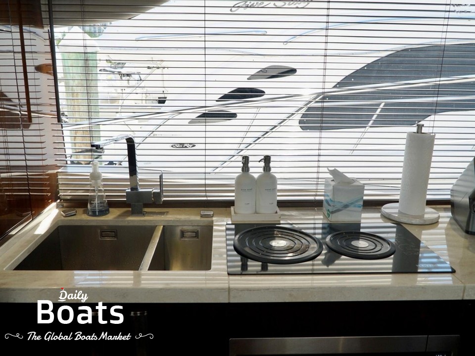 2017 Galeon 56 Sky for sale. View price, photos and Buy 2017 Galeon 56 ...