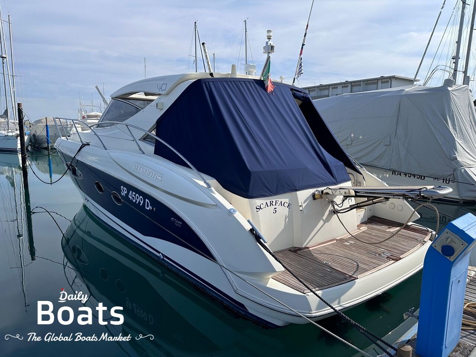 2010 Azimut Atlantis 40 Ht for sale. View price, photos and Buy 2010 ...