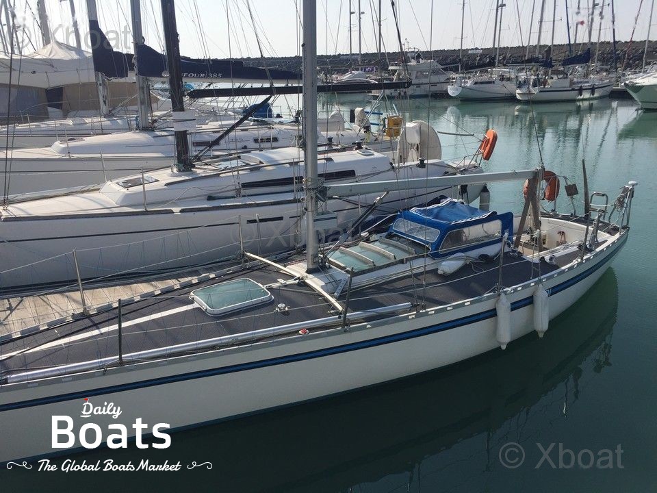 1985 Bianca Yacht Price Lowered.The Aphrodite 101 Sailboat Is на ...