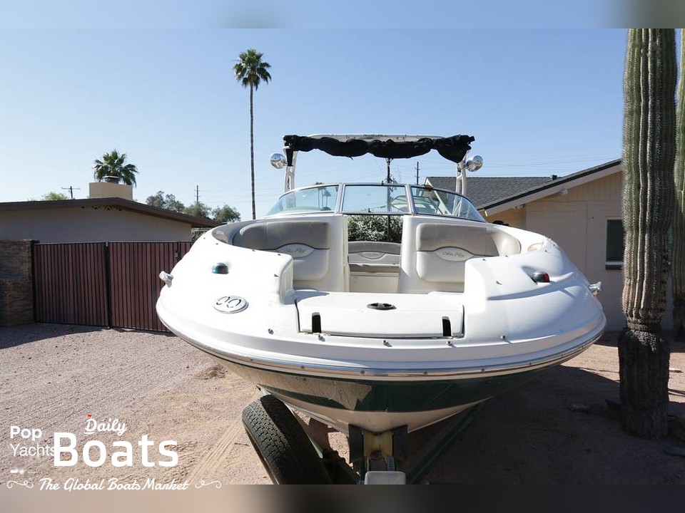 2002 Sea Ray 220 Sun Deck for sale. View price, photos and Buy 2002 Sea ...