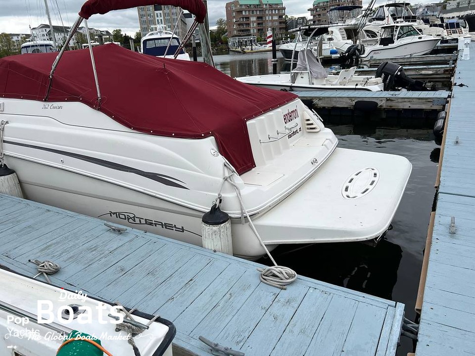 1999 Monterey 262 Cruiser for sale. View price, photos and Buy 1999 ...