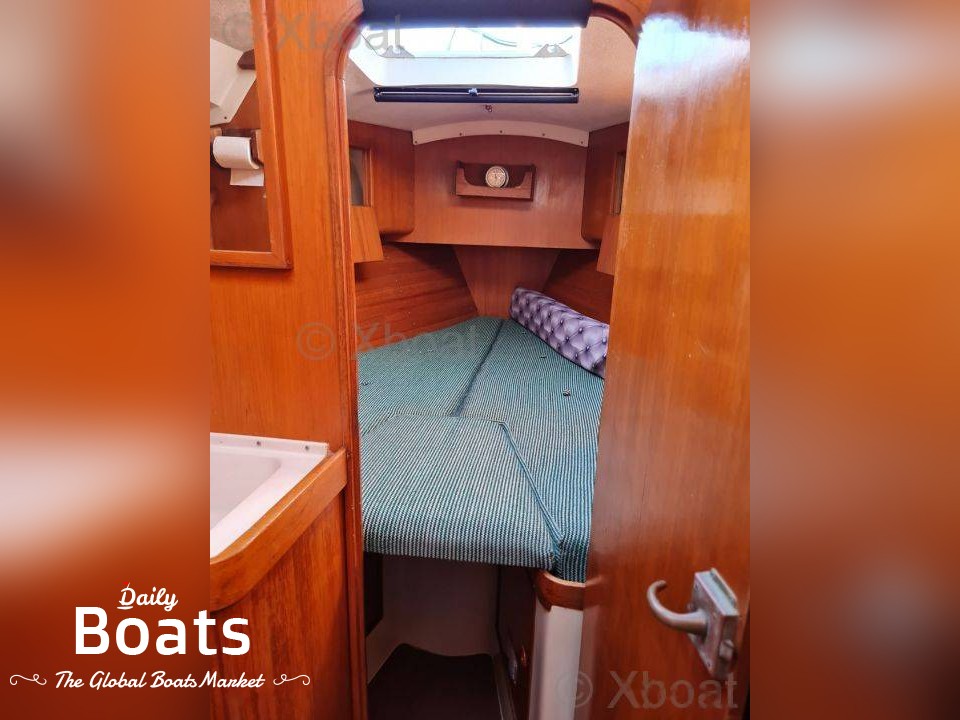 1979 CN Leewin Sloop Kalik 33 Ac Boat Renovated With Care By A for sale ...