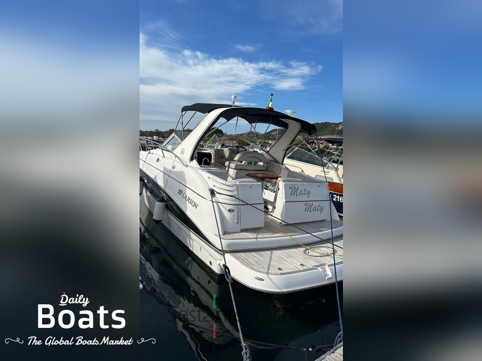 2008 Larson Cabrio 330 for sale. View price, photos and Buy 2008 Larson ...