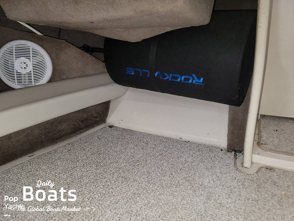 2003 Sea Ray 220 for sale. View price, photos and Buy 2003 Sea Ray 220 ...