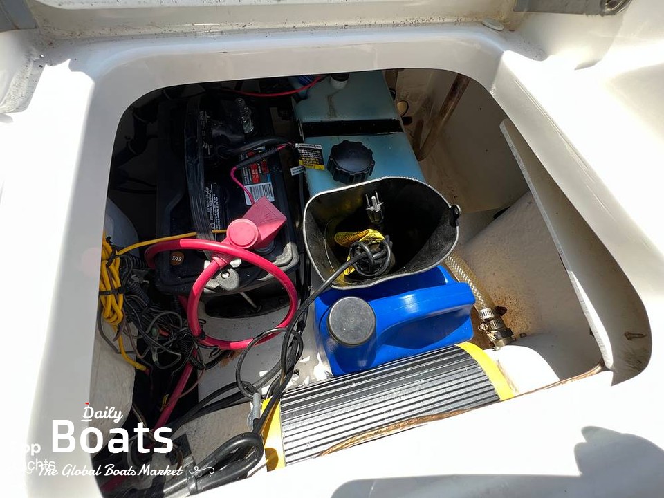 2005 Everglades 223 Cc for sale. View price, photos and Buy 2005 ...