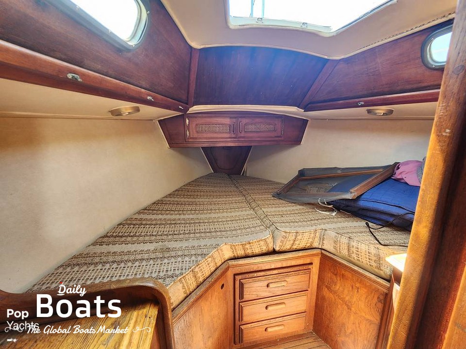 1977 Islander Yachts 32 Mkii for sale. View price, photos and Buy 1977 ...