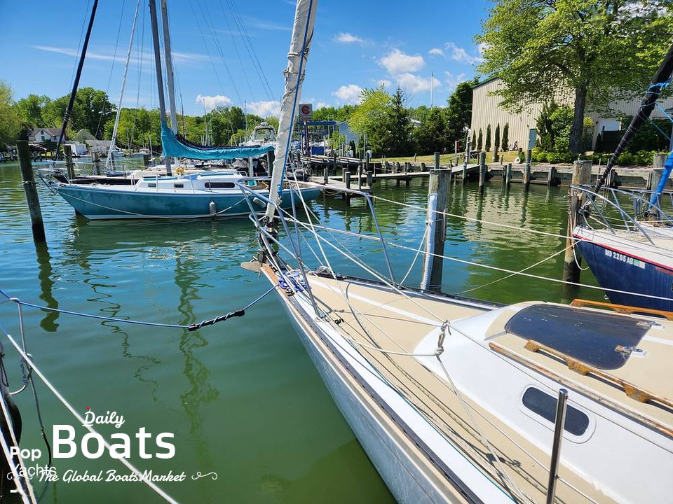 1977 Islander Yachts 32 Mkii for sale. View price, photos and Buy 1977 ...