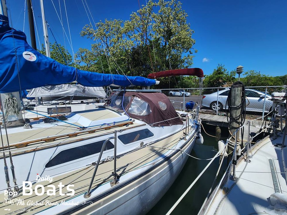 1977 Islander Yachts 32 Mkii for sale. View price, photos and Buy 1977 ...