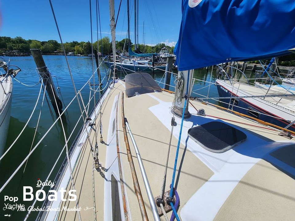 1977 Islander Yachts 32 Mkii for sale. View price, photos and Buy 1977 ...