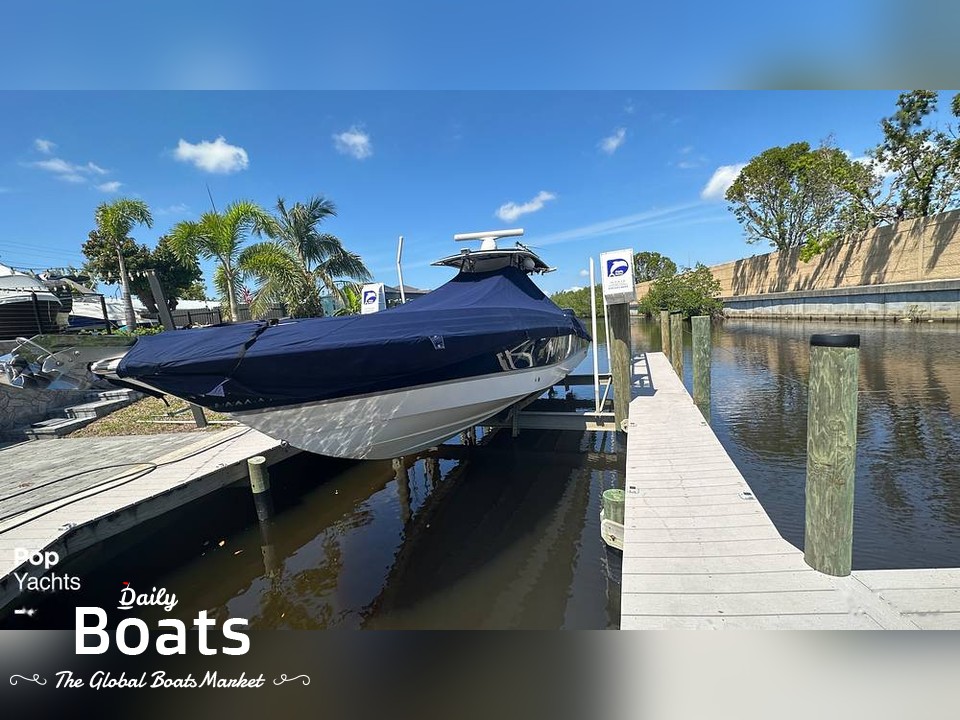 2005 Wellcraft 35 Ccf for sale. View price, photos and Buy 2005 ...