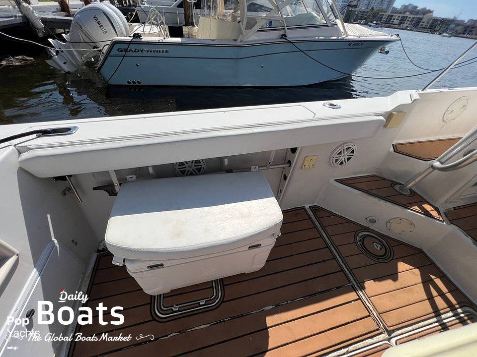 1995 Pro-Line 2950 Midcabin for sale. View price, photos and Buy 1995 ...