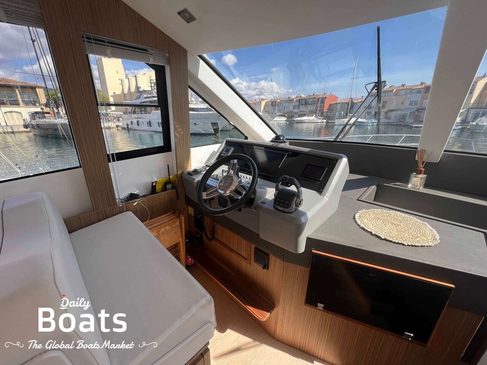 2019 Cayman Yachts F520 for sale. View price, photos and Buy 2019 ...