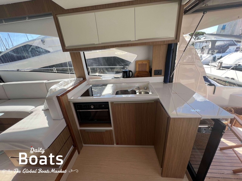 2019 Cayman Yachts F520 for sale. View price, photos and Buy 2019 ...