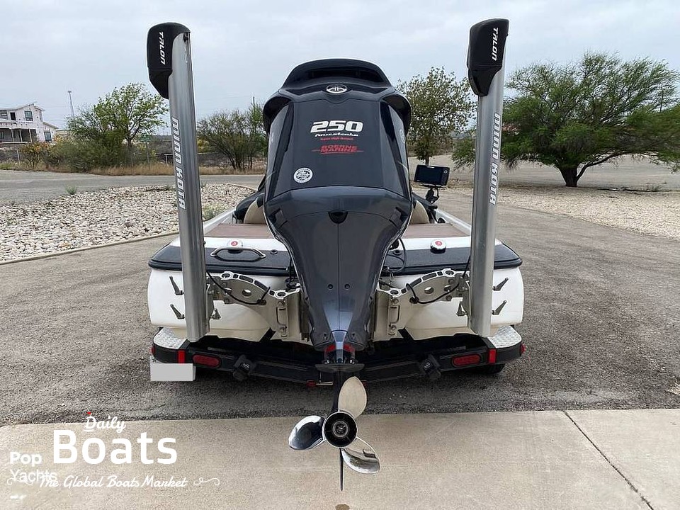 2012 Skeeter Zx 21 for sale. View price, photos and Buy 2012 Skeeter Zx ...