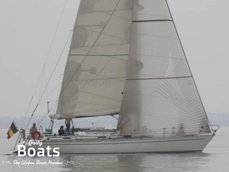 Dynamic 43 for sale - Daily Boats