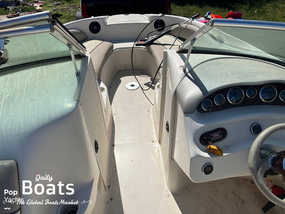 2002 Sea Ray 190 Sundeck for sale. View price, photos and Buy 2002 Sea ...