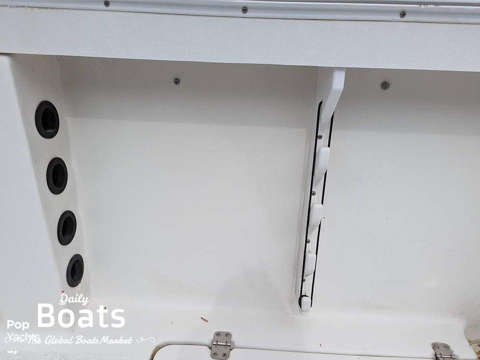 2004 Pro-Line 26 Wa for sale. View price, photos and Buy 2004 Pro-Line ...