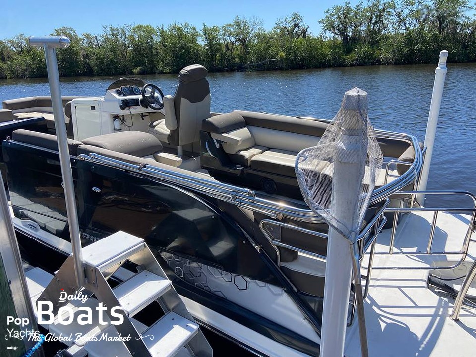 2018 Bayliner Element Xr7 for sale. View price, photos and Buy 2018 ...