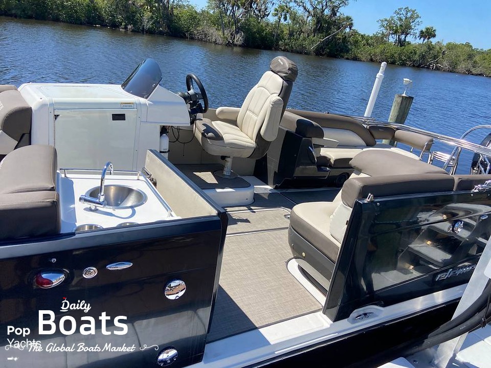 2018 Bayliner Element Xr7 for sale. View price, photos and Buy 2018 ...
