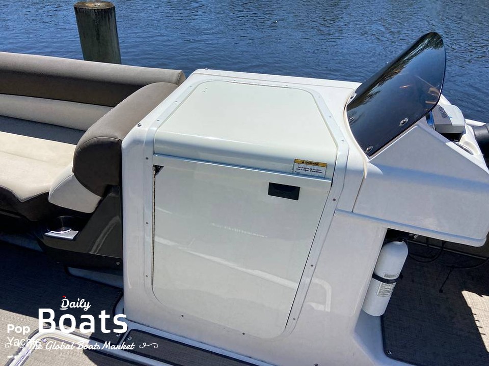 2018 Bayliner Element Xr7 for sale. View price, photos and Buy 2018 ...
