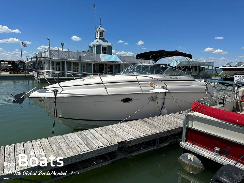 2001 Rinker 270 Fiesta Vee for sale. View price, photos and Buy 2001 Rinker 270 Fiesta Vee #480468