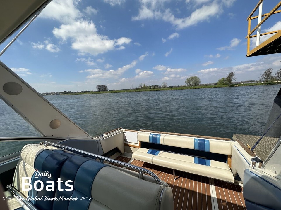 1988 Sea Ray 268 Sundancer for sale. View price, photos and Buy 1988 ...