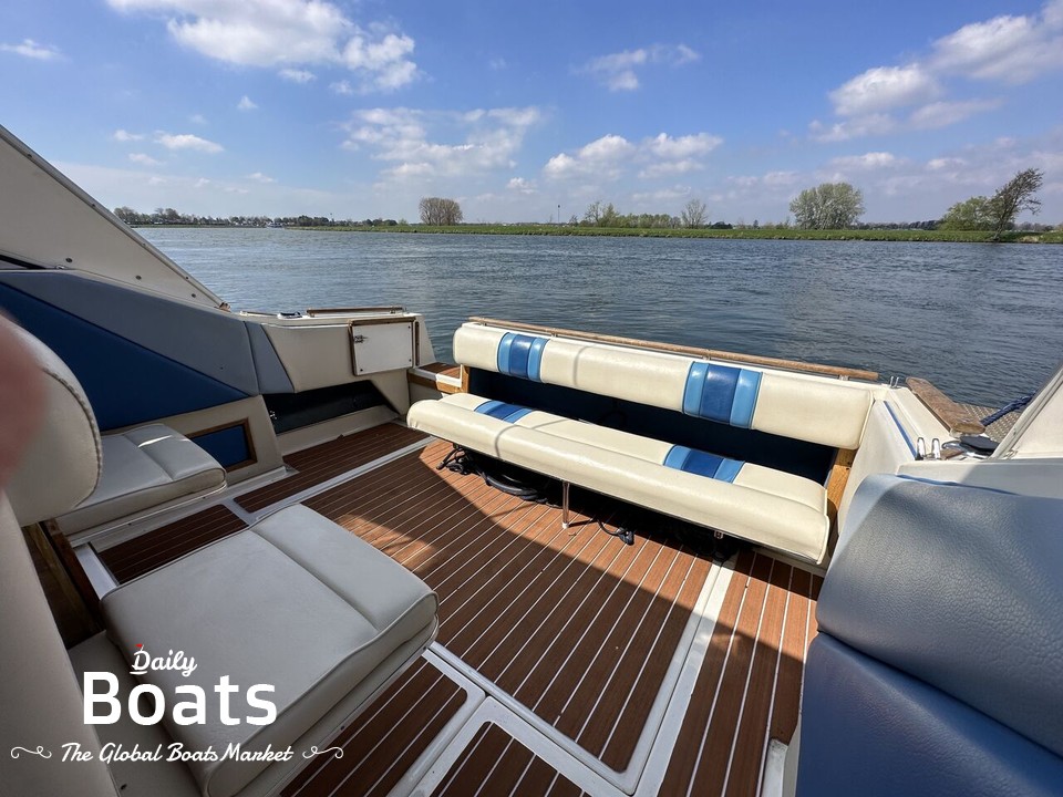 1988 Sea Ray 268 Sundancer for sale. View price, photos and Buy 1988 ...