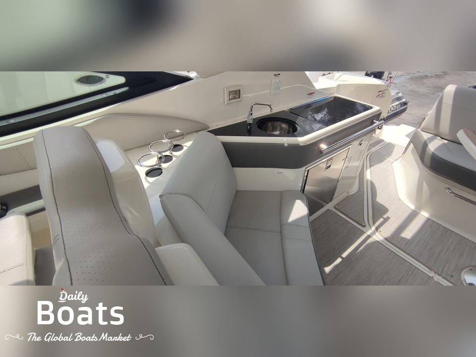 2022 Sea Ray Sundancer 320 Ob for sale. View price, photos and Buy 2022 ...