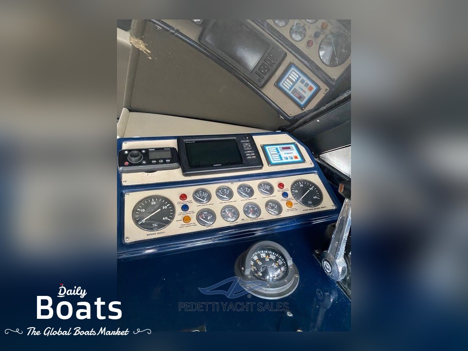 1995 Mochi Craft 33 Open for sale. View price, photos and Buy 1995 ...