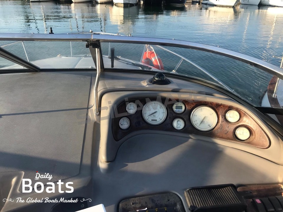 2007 Regal Marine Commodore 2665 for sale. View price, photos and Buy ...