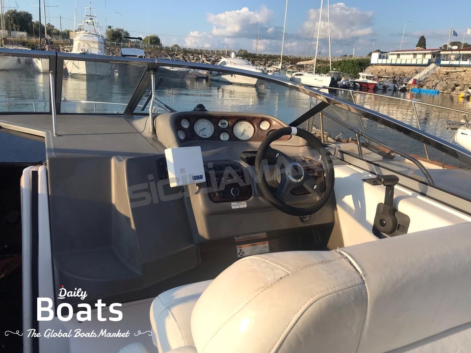 2007 Regal Marine Commodore 2665 for sale. View price, photos and Buy ...