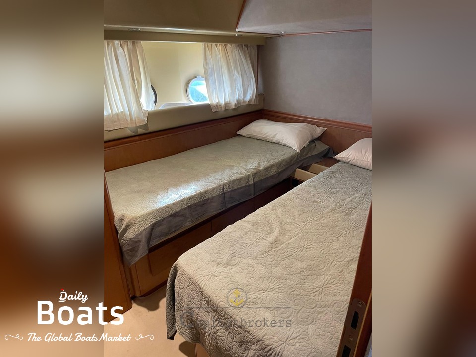 1993 Ferretti 54 for sale. View price, photos and Buy 1993 Ferretti 54 ...