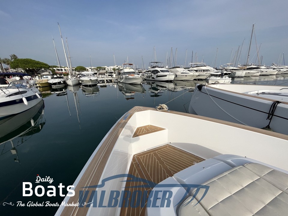 2021 Cantiere del Pardo 38 for sale. View price, photos and Buy 2021 ...