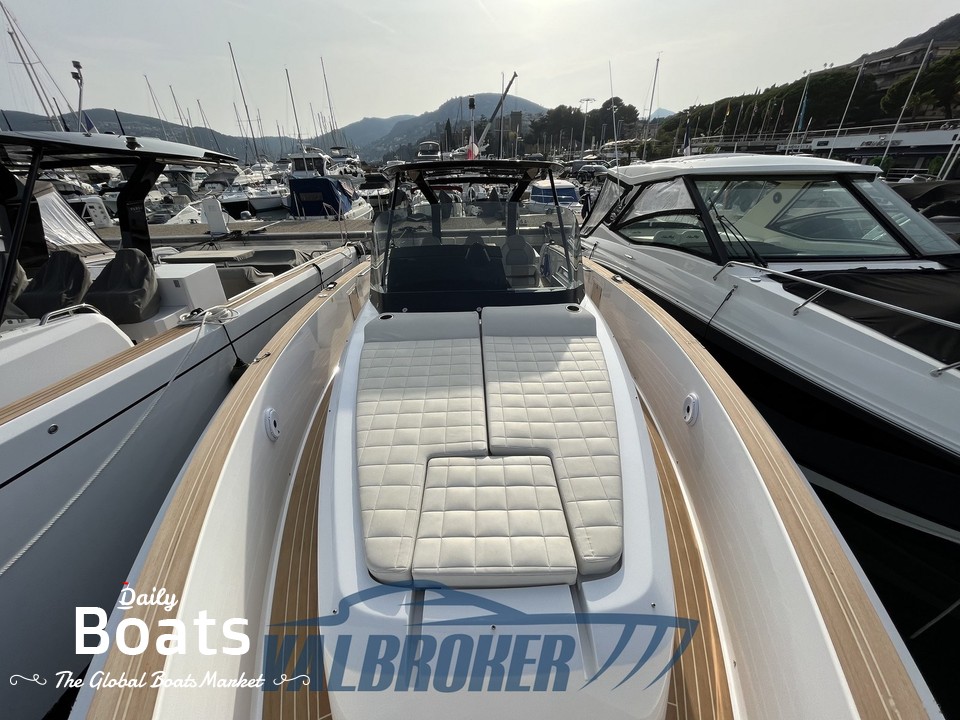 2021 Cantiere del Pardo 38 for sale. View price, photos and Buy 2021 ...