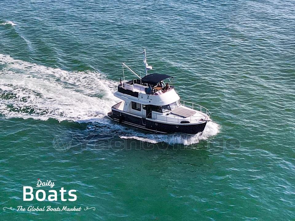 2017 Beneteau Swift Trawler 34 for sale. View price, photos and Buy ...