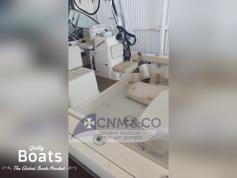 2005 Pursuit 3070 (Os 305 ) Offshore for sale. View price, photos and ...