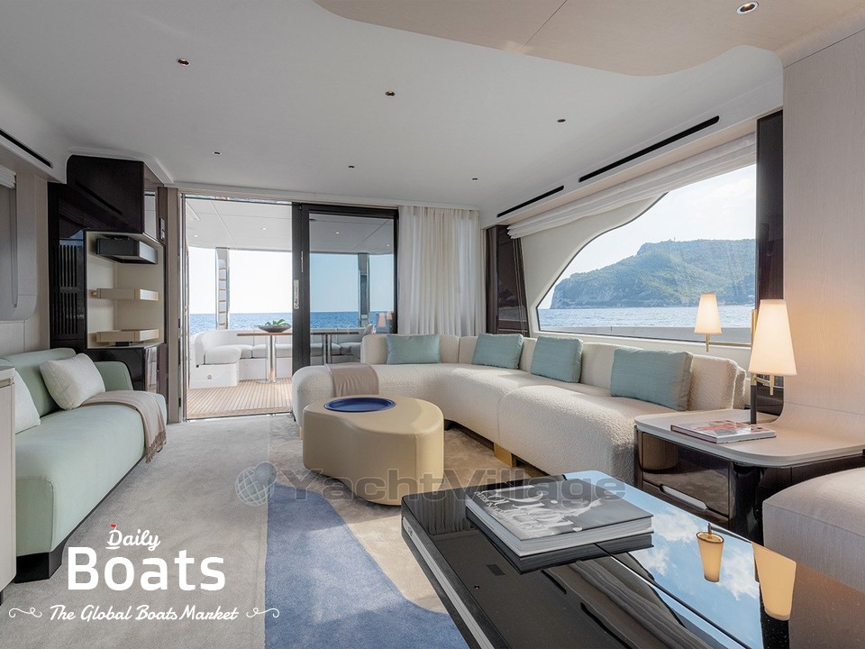 2024 Azimut 78 Flybridge for sale. View price, photos and Buy 2024 ...