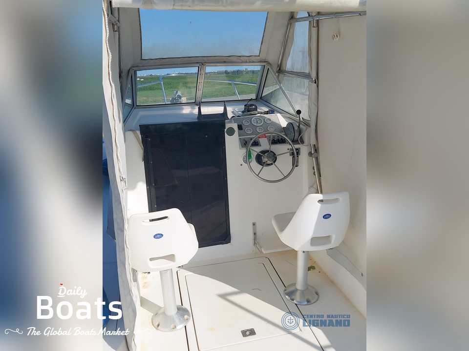 1994 Baha Cruiser 228 for sale. View price, photos and Buy 1994 Baha ...