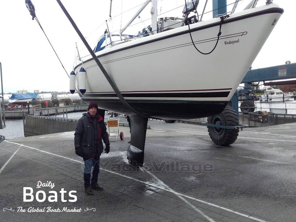 1983 Maxi Yachts Magic for sale. View price, photos and Buy 1983 Maxi ...