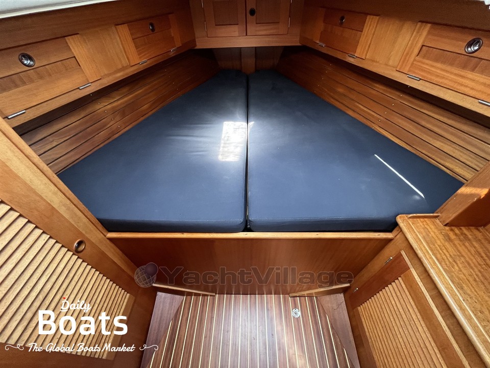 1991 Hallberg Rassy Hallberg-Rassy 34 for sale. View price, photos and ...