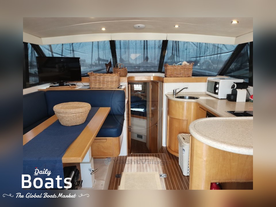 1997 Bertram Yachts 36 Convertible for sale. View price, photos and Buy ...