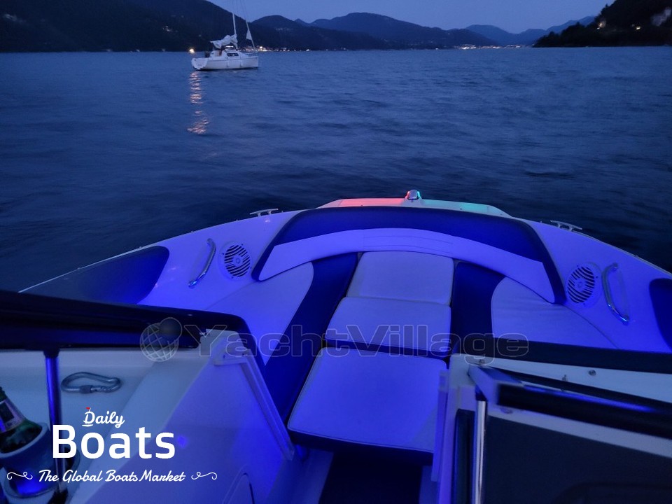 2018 Sea Ray Martini 210 Spx Trockenlieger for sale. View price, photos ...